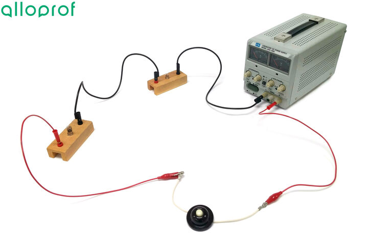Le montage de circuits électriques en série et en parallèle | Alloprof